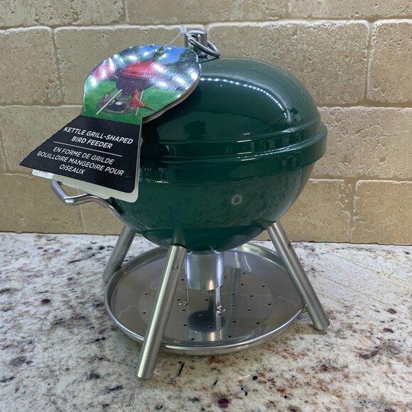 Accents | Bbq Grill Bird Feeder Nwt Green | Poshmark